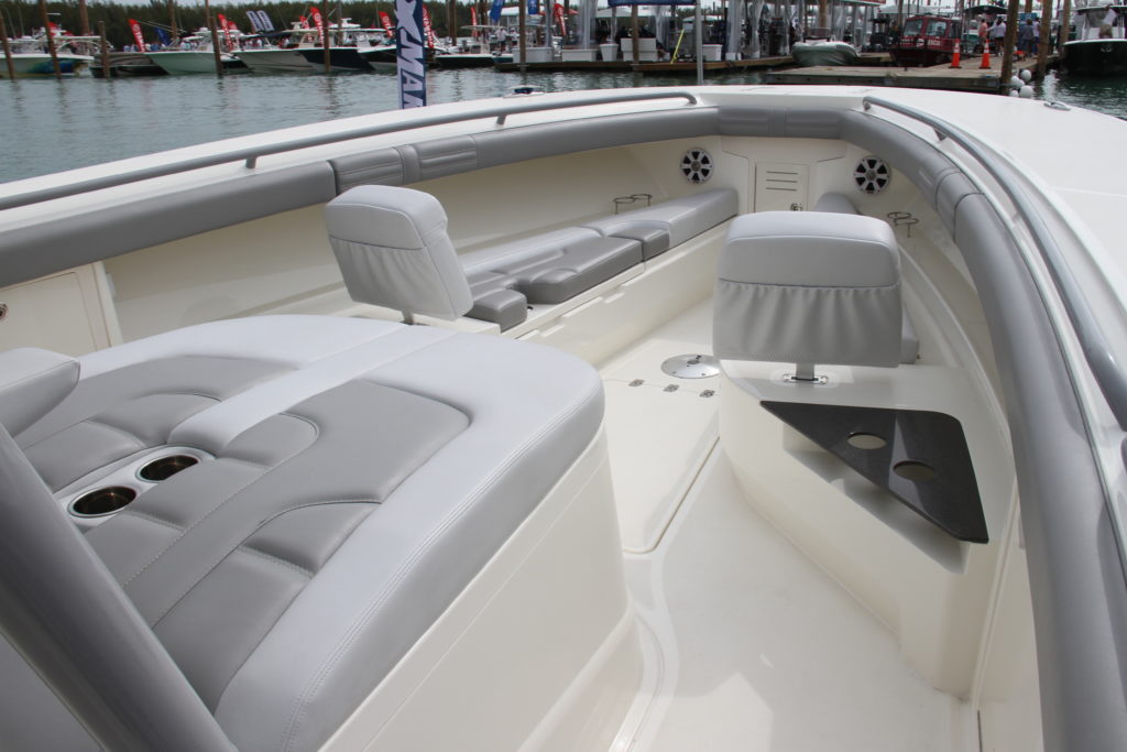 Mako 414 CC, A Super Sized Fishing
