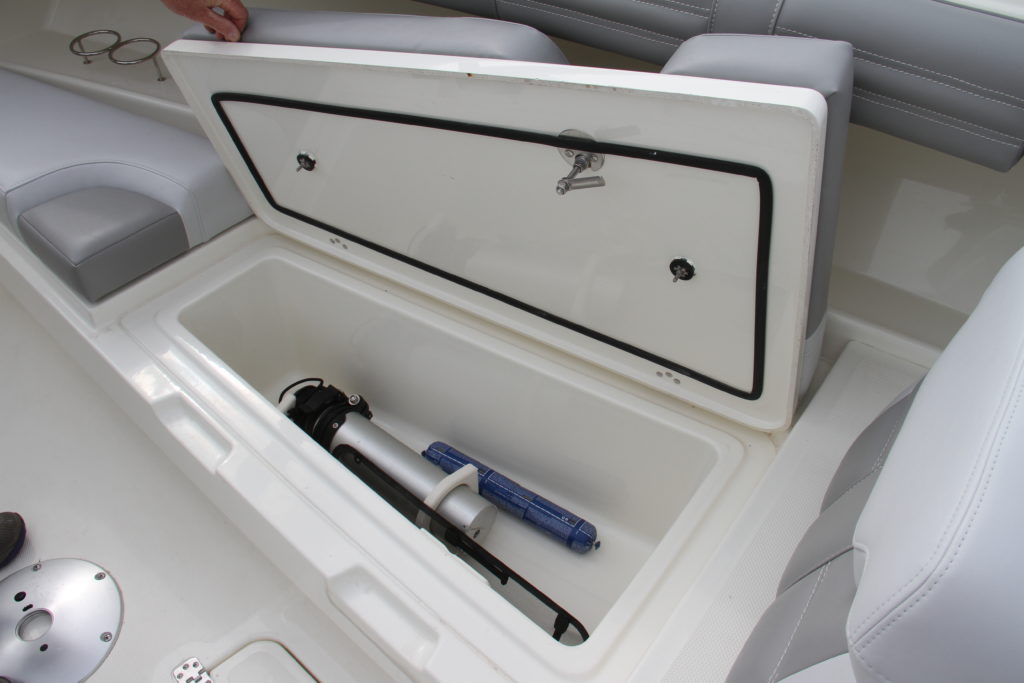 Mako 414 CC, A Super Sized Fishing