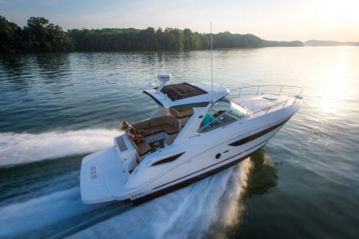 Sea Ray Boats builder for 60 years in Tennessee (USA)